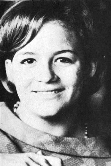 Coco Dolenz Death Fact Check, Birthday & Age | Dead or Kicking
