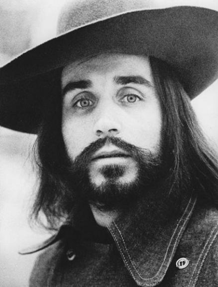 Czeslaw Niemen Death Fact Check, Birthday & Date of Death