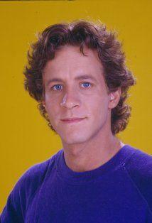 Dan Shor Death Fact Check, Birthday & Age | Dead or Kicking