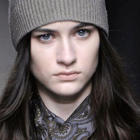 Danielle Hamm Death Fact Check, Birthday & Age | Dead or Kicking