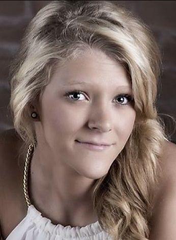 Danielle Leuschen Death Fact Check, Birthday & Age | Dead or Kicking