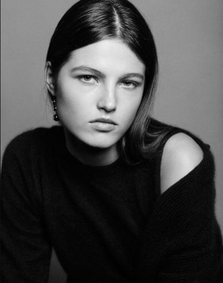 Daria Korchina Death Fact Check, Birthday & Age | Dead or Kicking