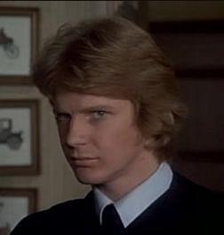 Darrell Larson Death Fact Check, Birthday & Age | Dead or Kicking