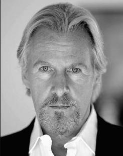 David Robb Death Fact Check, Birthday & Age | Dead or Kicking