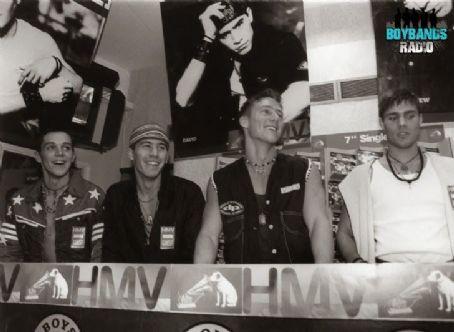 David W. Ross Death Fact Check, Birthday & Age | Dead or Kicking