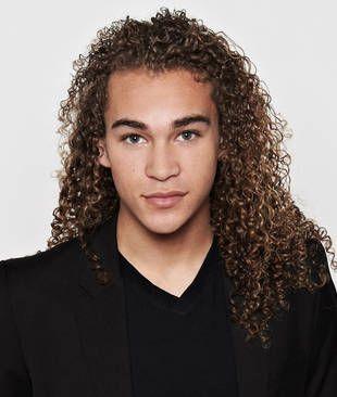 DeAndre Brackensick Death Fact Check, Birthday & Age | Dead or Kicking