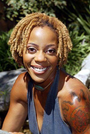 Debra Wilson Death Fact Check, Birthday & Age | Dead or Kicking