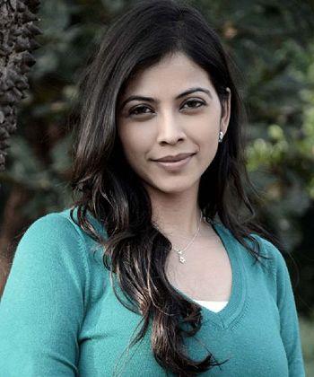 Deepali Pansare Death Fact Check, Birthday & Age | Dead or Kicking