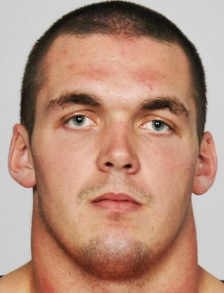 Derek Wolfe Death Fact Check, Birthday & Age | Dead or Kicking