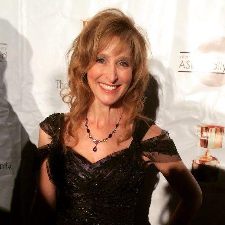 Dina Sherman Death Fact Check, Birthday & Age | Dead or Kicking