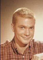 Dwayne Hickman Death Fact Check, Birthday & Age | Dead or Kicking