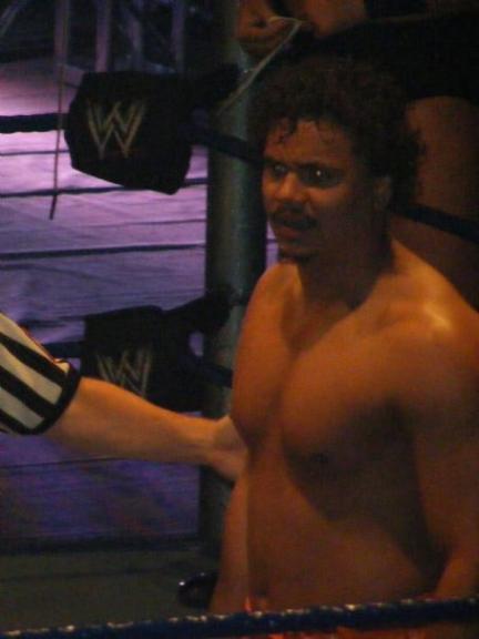 Eddie Colón Death Fact Check, Birthday & Age | Dead or Kicking