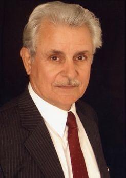 Eduardo Ricard Death Fact Check, Birthday & Age | Dead or Kicking