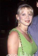 Elizabeth Baldwin Death Fact Check, Birthday & Age | Dead or Kicking