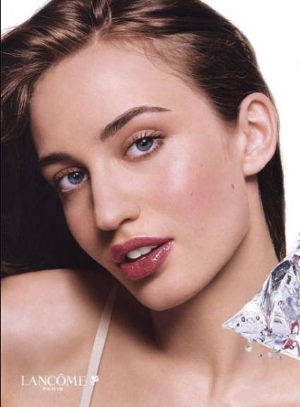 Elizabeth Jagger Death Fact Check, Birthday & Age | Dead or Kicking