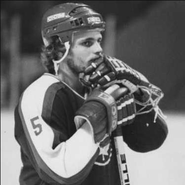 Ernie Godden Death Fact Check, Birthday & Age | Dead or Kicking