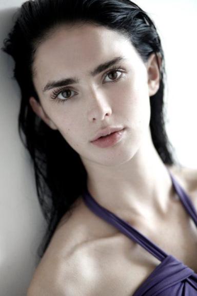 Esther Petrack Death Fact Check, Birthday & Age | Dead or Kicking