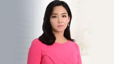 Eun soo Lee Death Fact Check, Birthday & Age | Dead or Kicking