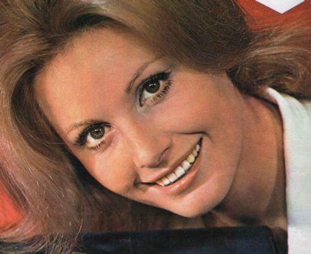 Gabriella Farinon Death Fact Check, Birthday & Age | Dead or Kicking