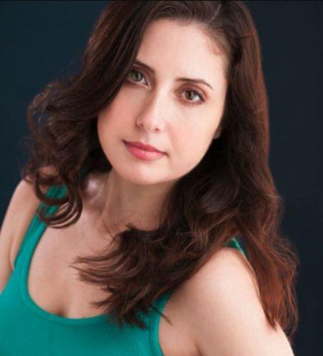 Gail Friedland Death Fact Check, Birthday & Age | Dead or Kicking