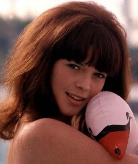 Gale Olson Death Fact Check, Birthday & Age | Dead or Kicking