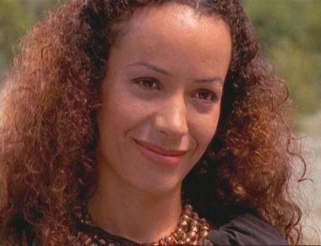 Galyn Görg Death Fact Check, Birthday & Age | Dead or Kicking