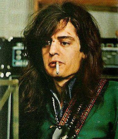 Gary Thain Death Fact Check, Birthday & Date of Death