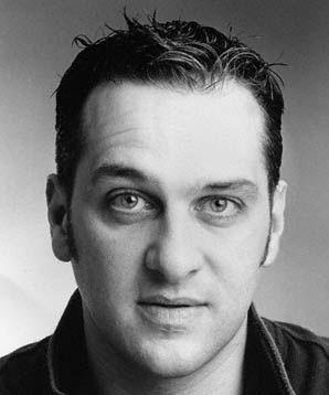 Geoffrey Garratt Death Fact Check, Birthday & Age | Dead or Kicking