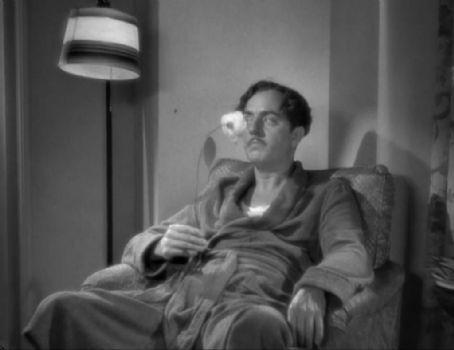 Godfrey Smith Death Fact Check, Birthday & Age | Dead or Kicking