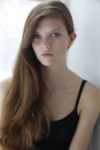 Grace Anderson Death Fact Check, Birthday & Age | Dead or Kicking