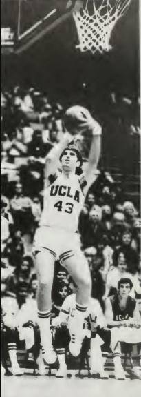 Greg Lee Death Fact Check, Birthday & Age | Dead or Kicking