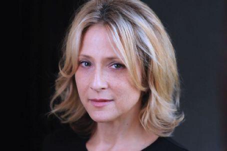 Hallie Morgan Death Fact Check, Birthday & Age | Dead or Kicking