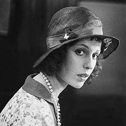 Helen Morse Death Fact Check, Birthday & Age | Dead or Kicking