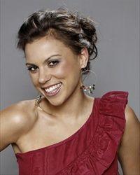 Hollie Andrew Death Fact Check, Birthday & Age | Dead or Kicking