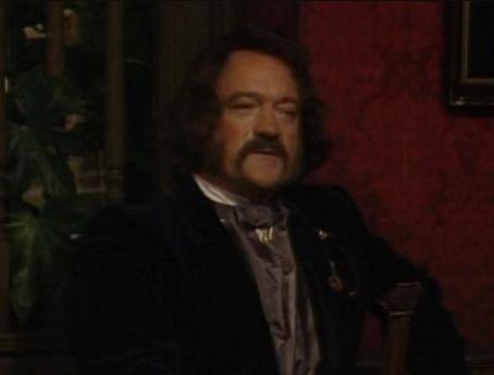 Ian Hogg Death Fact Check, Birthday & Age | Dead or Kicking