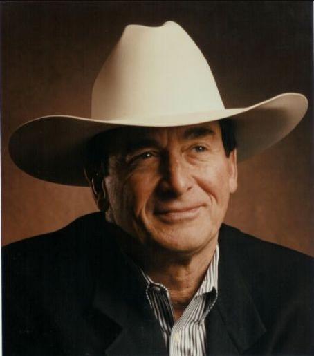 Ian Tyson Death Fact Check, Birthday & Age | Dead or Kicking