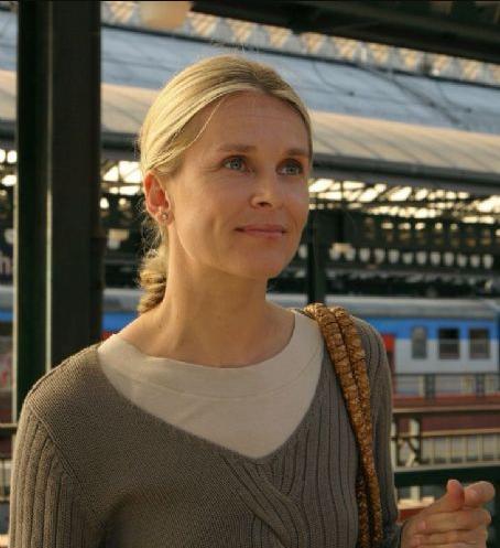 Ingrid Timková Death Fact Check, Birthday & Age | Dead or Kicking