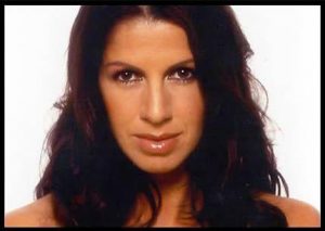 Isa Hoes Death Fact Check, Birthday & Age | Dead or Kicking