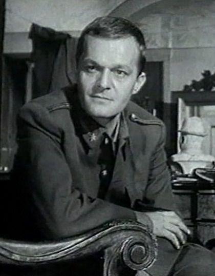 Iván Darvas Death Fact Check, Birthday & Date of Death