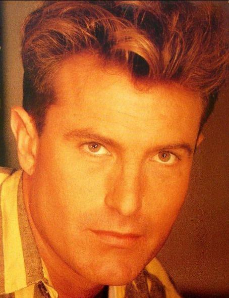 James Reyne Death Fact Check, Birthday & Age | Dead or Kicking