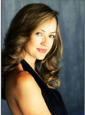 Janelle Paradee Death Fact Check, Birthday & Age | Dead or Kicking