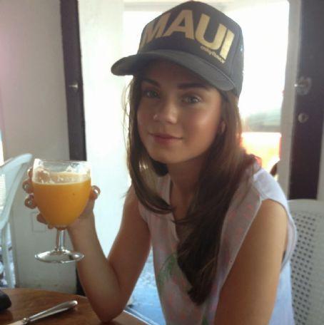 Janet Bailey Death Fact Check, Birthday & Age | Dead or Kicking