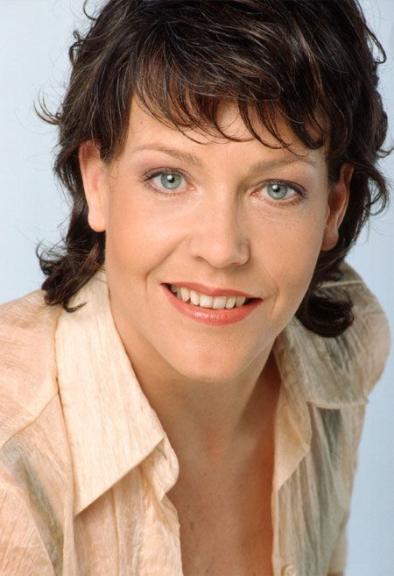 Janina Hartwig Death Fact Check, Birthday & Age | Dead or Kicking