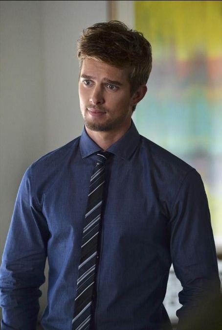 Jason DiLaurentis Death Fact Check, Birthday & Age | Dead or Kicking