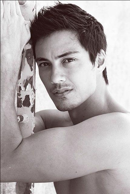 Jason Godfrey Death Fact Check, Birthday & Age | Dead or Kicking