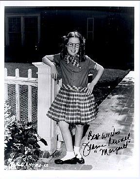 Jeannie Russell Death Fact Check, Birthday & Age | Dead or Kicking