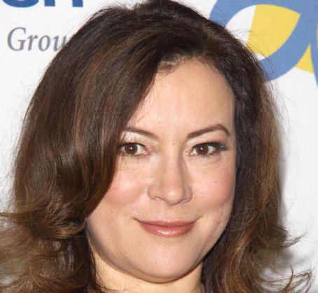 Jennifer Tilly Death Fact Check, Birthday & Age | Dead or Kicking