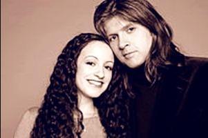 John Kelly Death Fact Check, Birthday & Age | Dead or Kicking