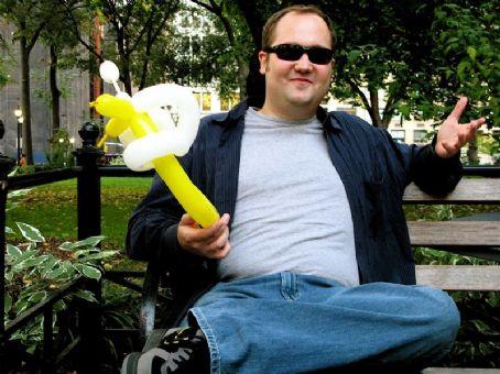 John Lutz Death Fact Check, Birthday & Age | Dead or Kicking