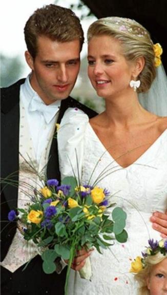 John Turnbull Death Fact Check, Birthday & Age | Dead or Kicking